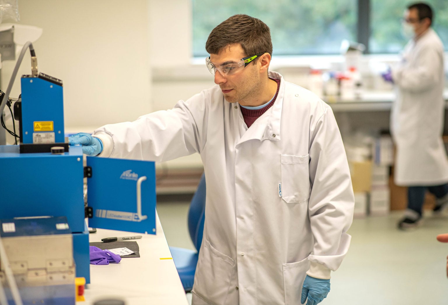 Helio Display Materials | Begbroke Science Park